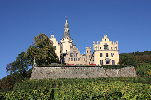 Schloss Arenfels - Ermak Travel Guide